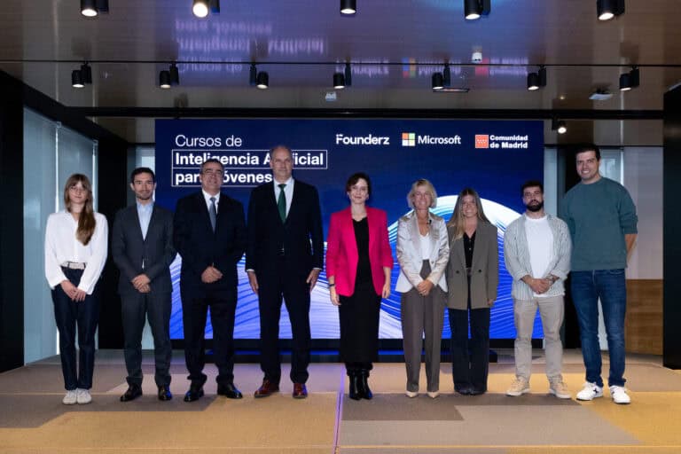 Founderz | Imparable eres tú | Escuela de negocios digital